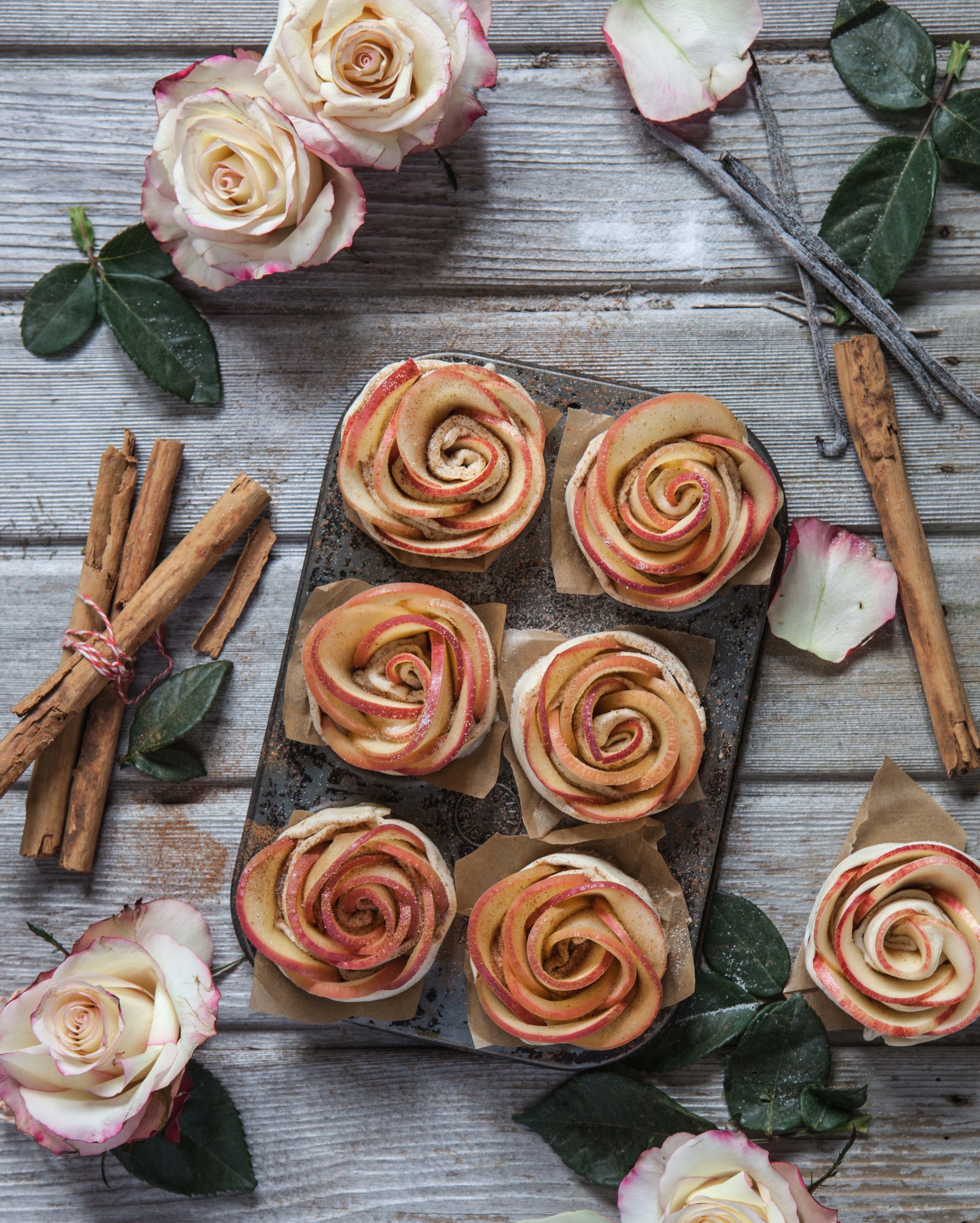 Apple Roses Recipe with Puff Pastry